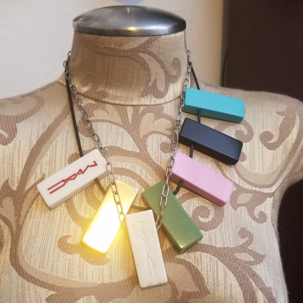 Mac Cosmetics Employee Fragrance Lid Jewelry - Gem